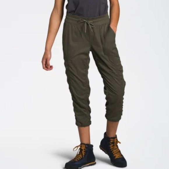 The North Face | Pants & Jumpsuits | The North Face Aphrodite 2 Pant ...